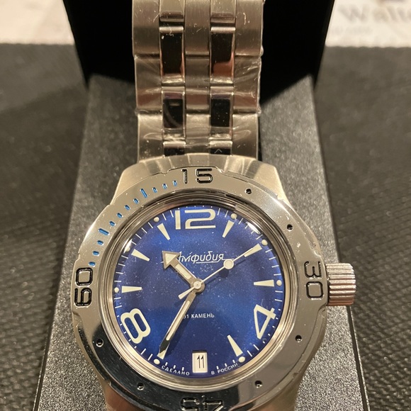 Vostok | Accessories | Russian Amphibia Classic Automatic Divers Watch ...